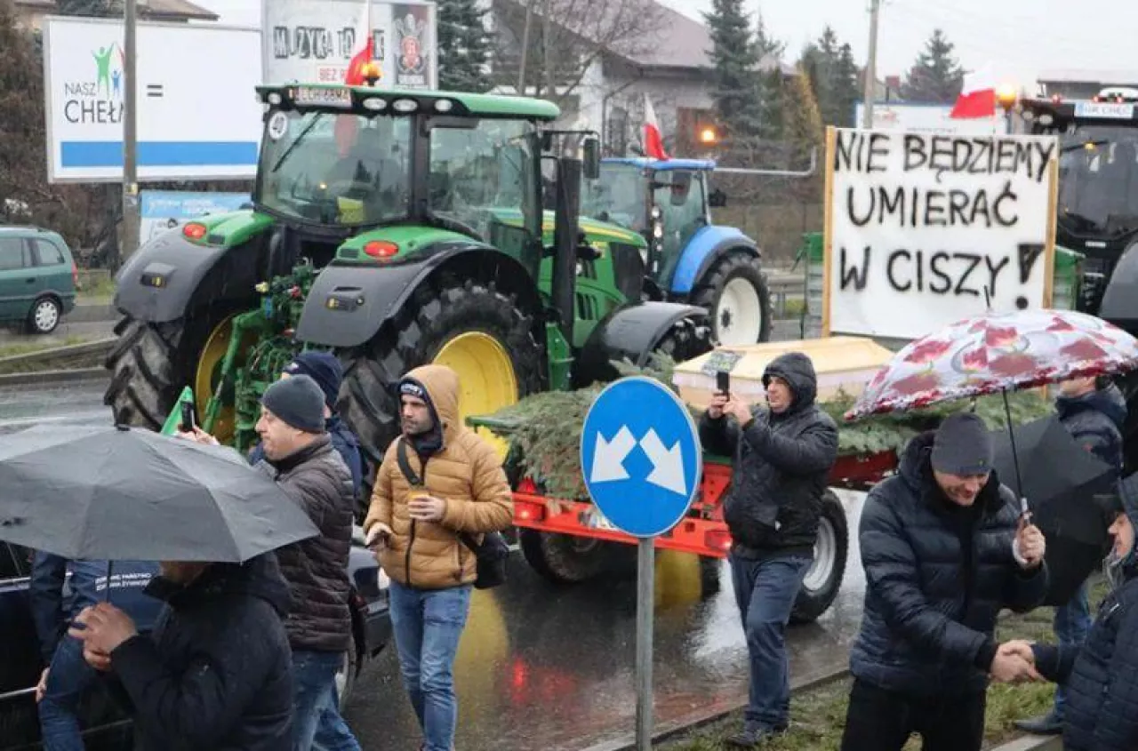 Pierwszy sukces protestu rolników. Minister Kowalczyk spotka się z AGROunią