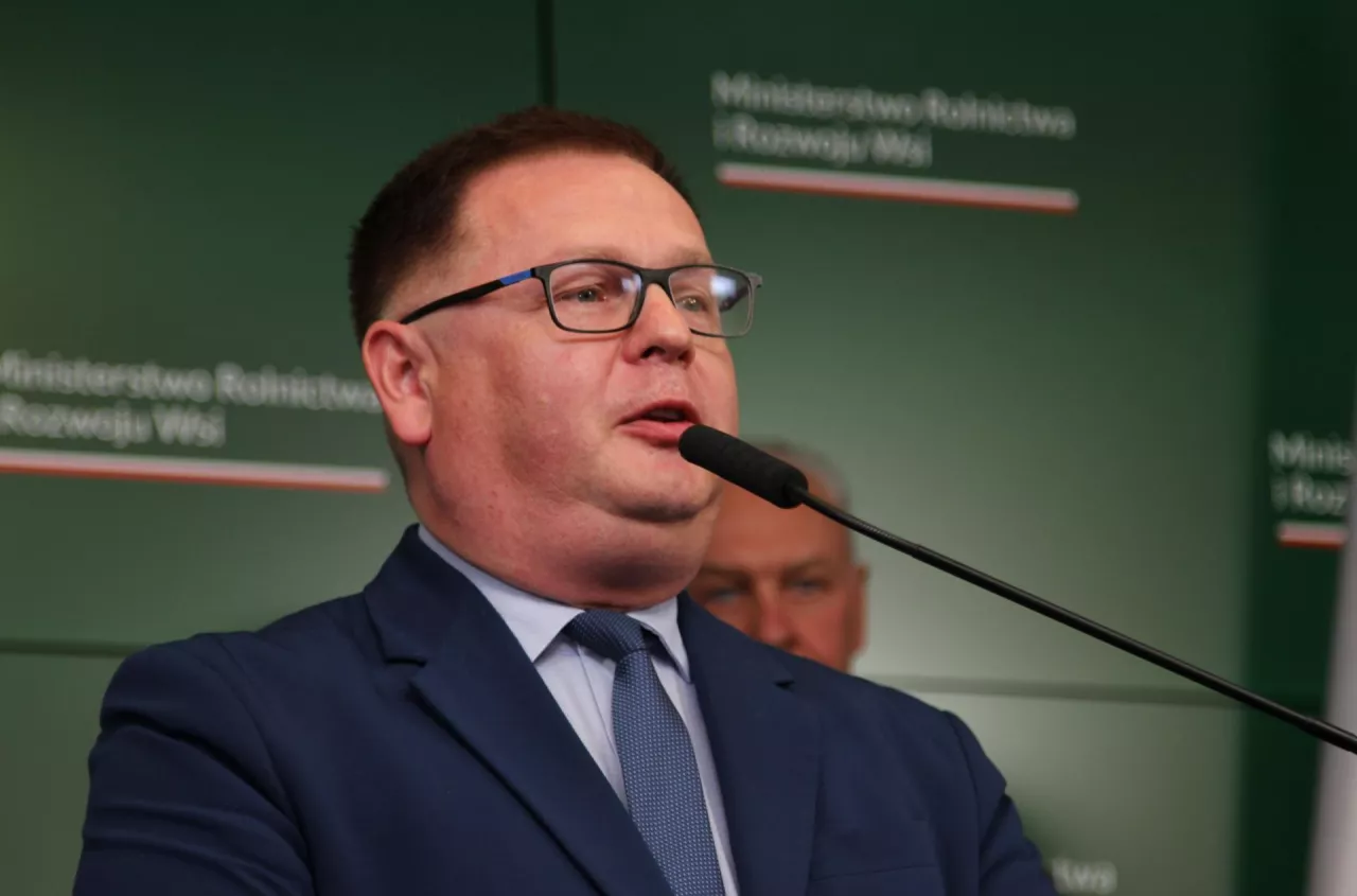 Prezes ARiMR obiecuje: miliard złotych zaliczek jak najszybciej. Kto ...